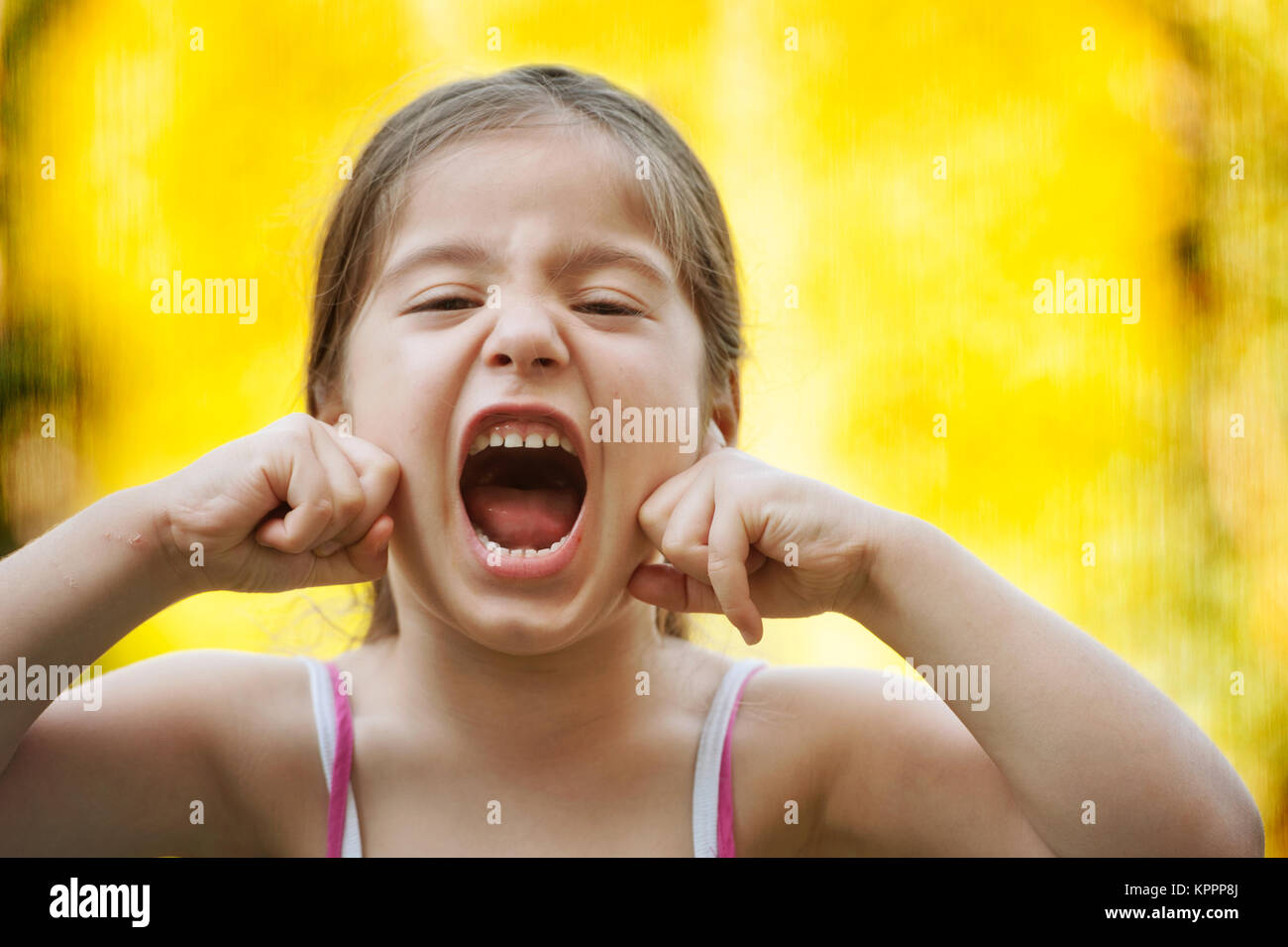 Little girl yelling Stock Photo - Alamy