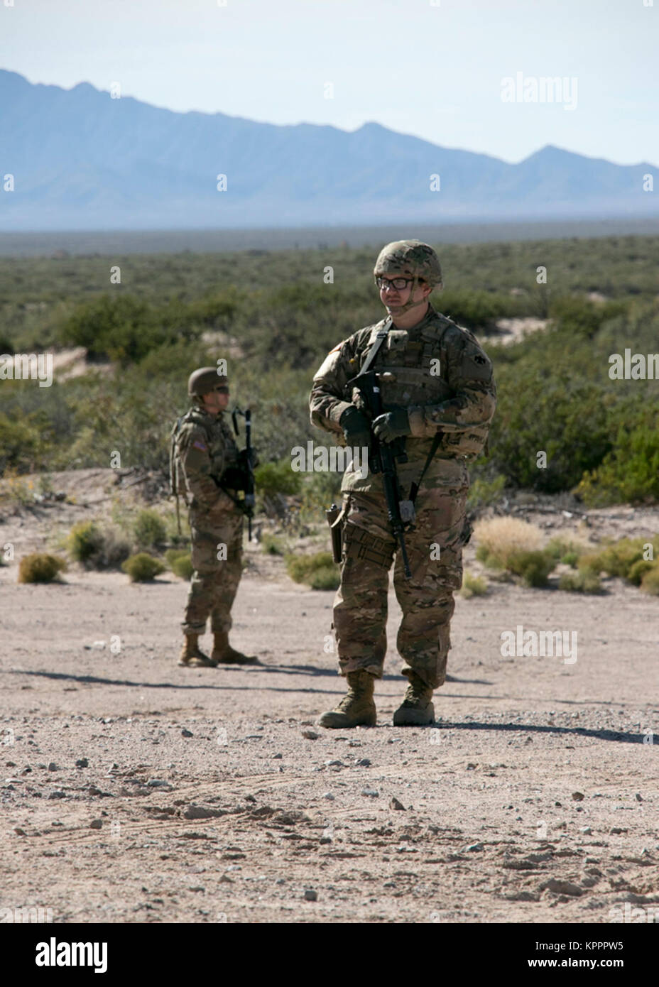 Oklahoma Army National Guard members from Headquarters Troop, 1st ...