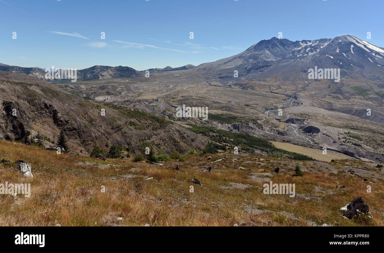 Mount St. Helens volcano in Washington State, USA Stock Photo - Alamy