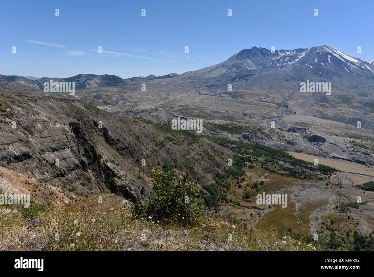 Mount St. Helens volcano in Washington State, USA Stock Photo - Alamy