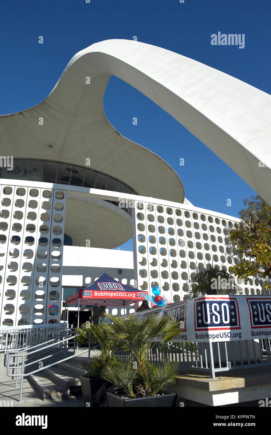 A 7,000 square foot portion of the iconic theme building at the Los ...