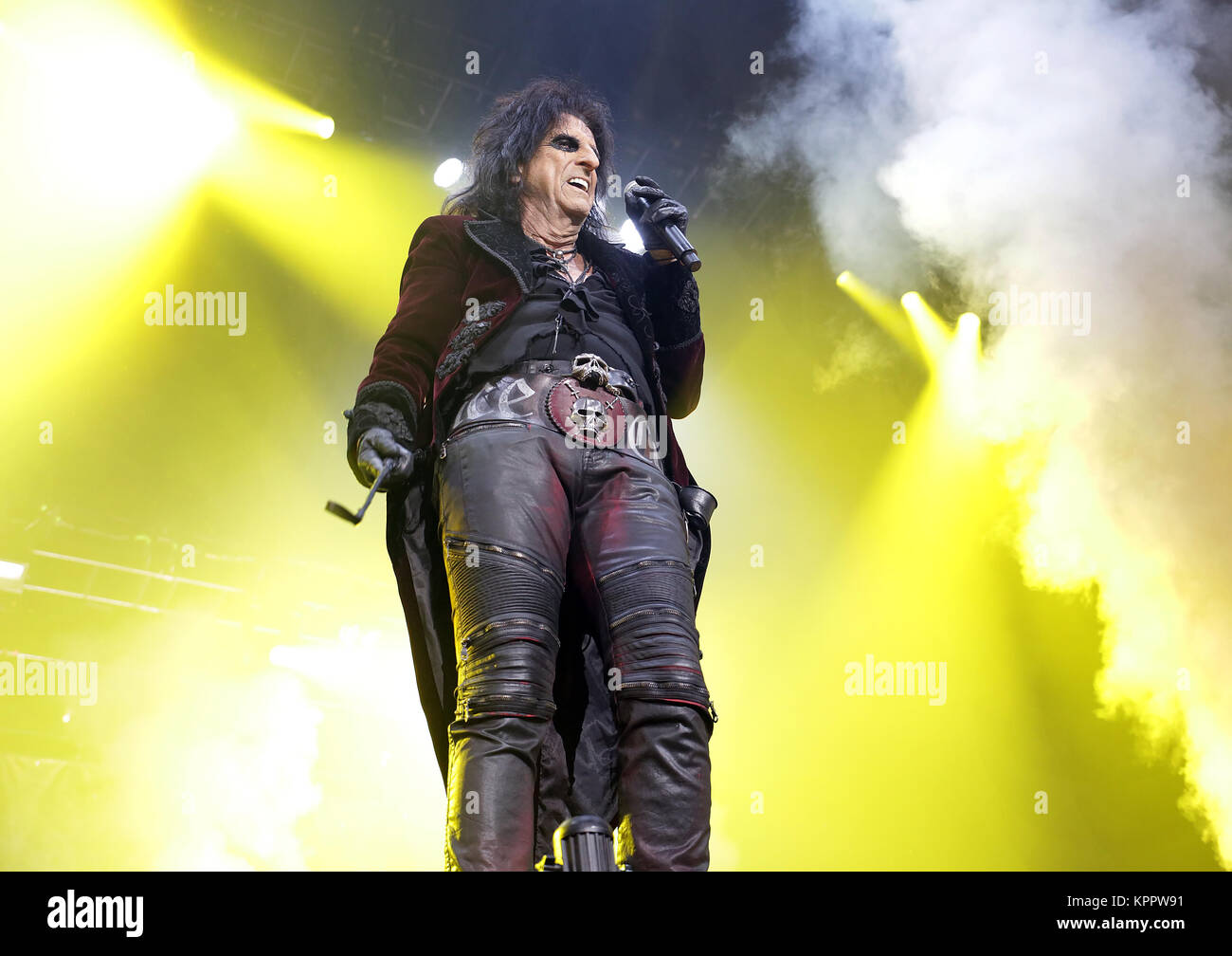 Alice Cooper performing at Manchester Arena Featuring: Alice Cooper ...