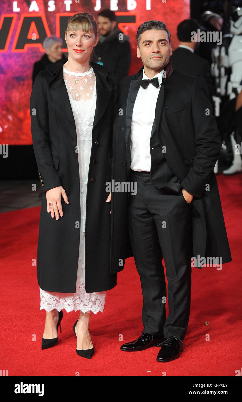Last jedi 2017 oscar isaac hi-res stock photography and images - Alamy