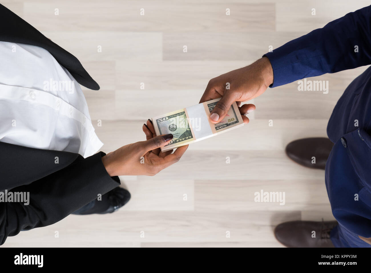 Woman dollar dollars model hi-res stock photography and images - Alamy