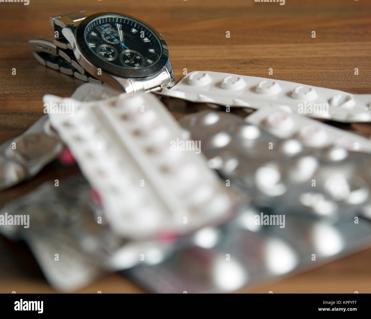 Prescription medicines packets hi-res stock photography and images - Alamy