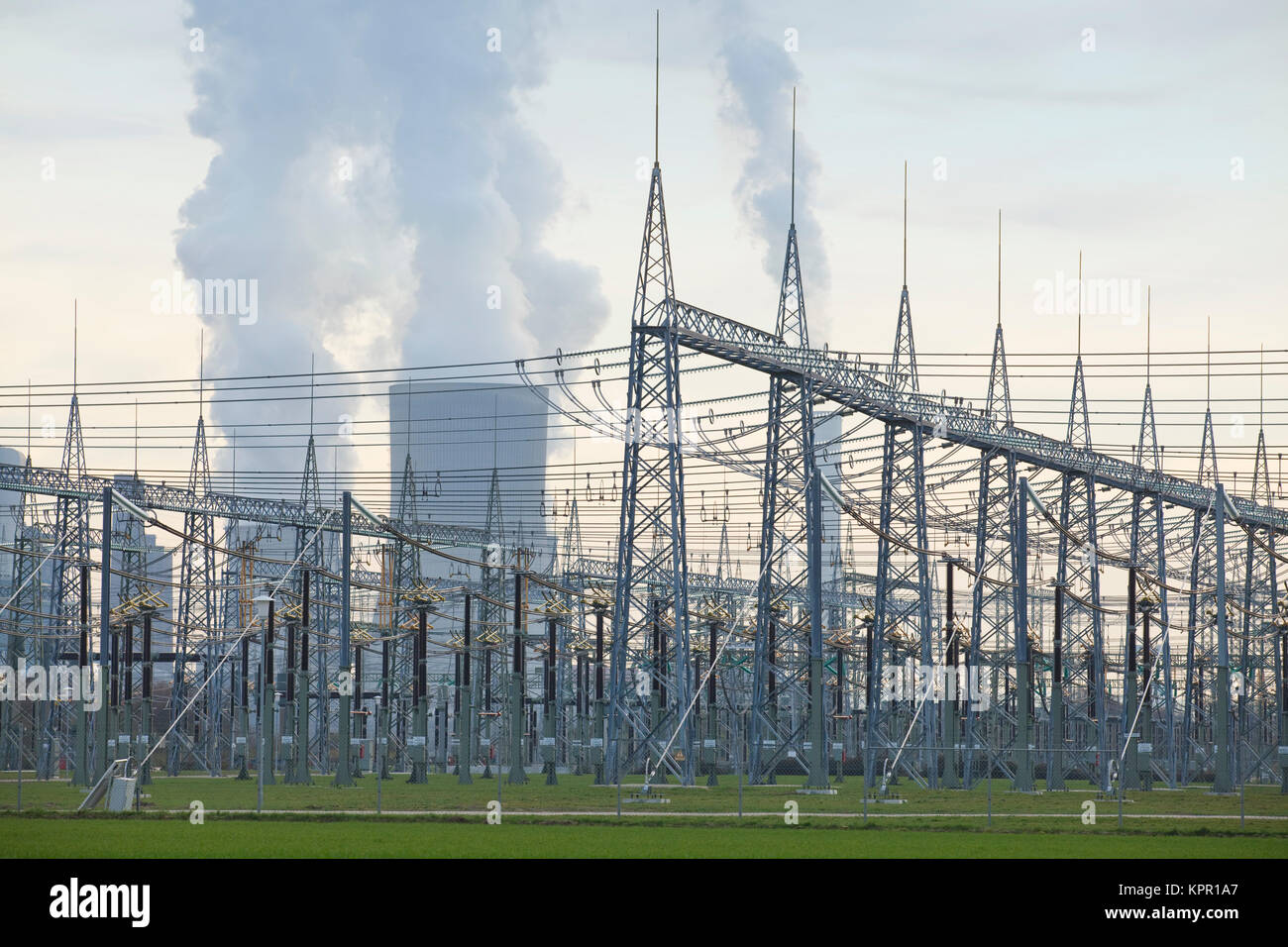 Electric power transformation station hi-res stock photography and ...