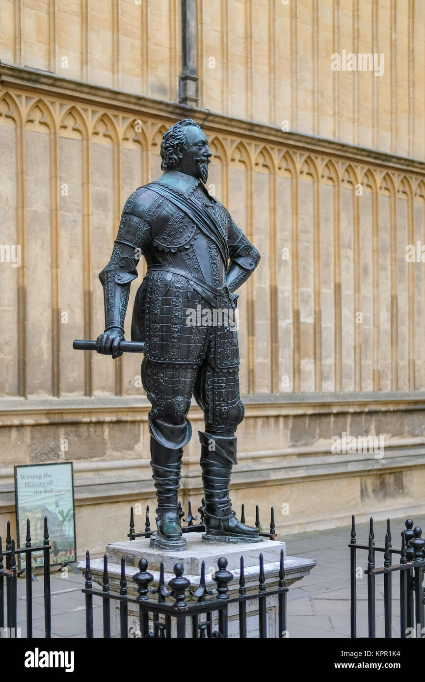Statue of william herbert cast by le seur hi-res stock photography and ...