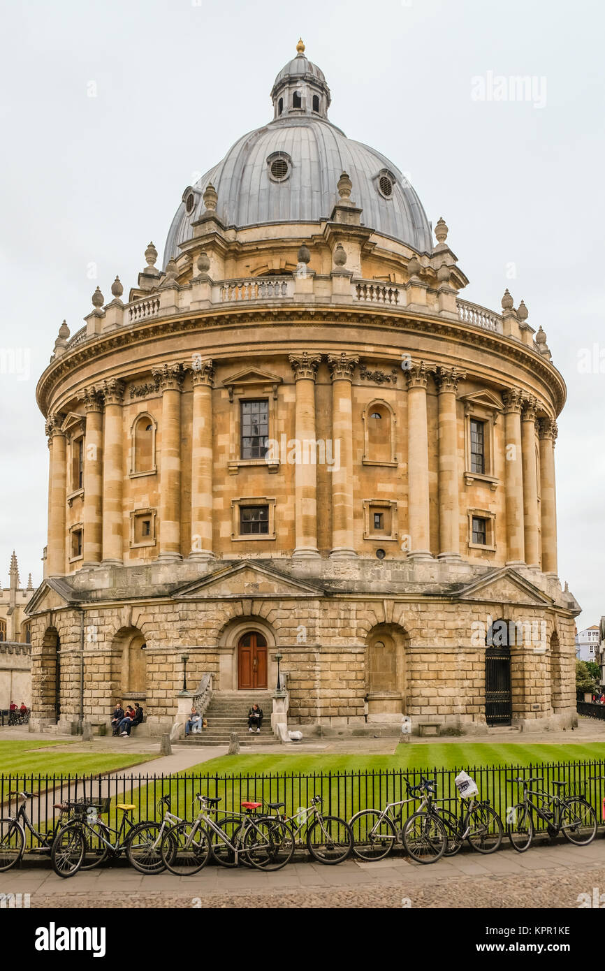 View of the Radcliffe Camera from Radclifffe Square near St Marys ...