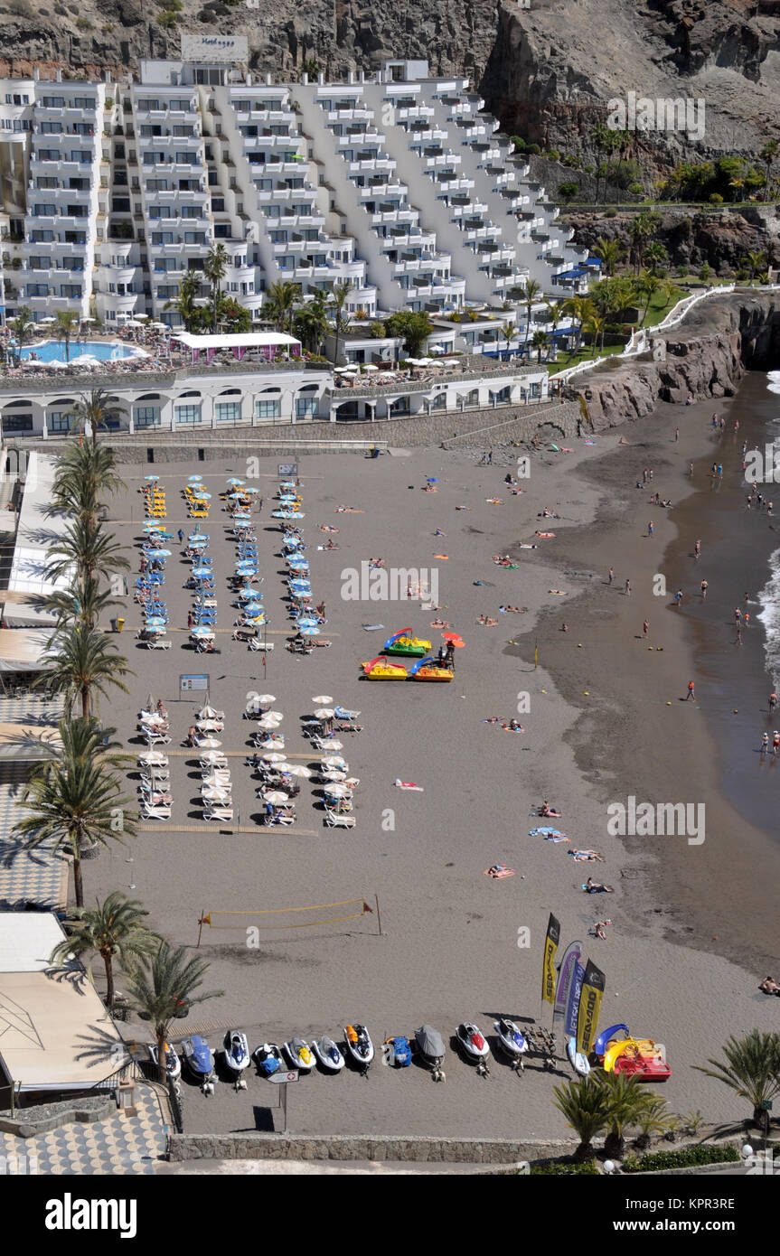 playa de taurito beach Stock Photo - Alamy