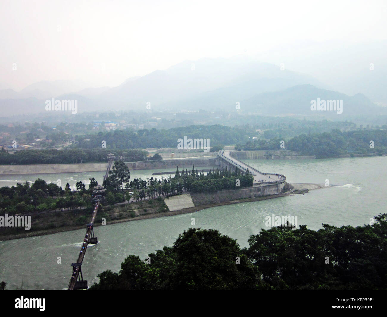 Dujiangyan dam in Sichuan, China Stock Photo - Alamy