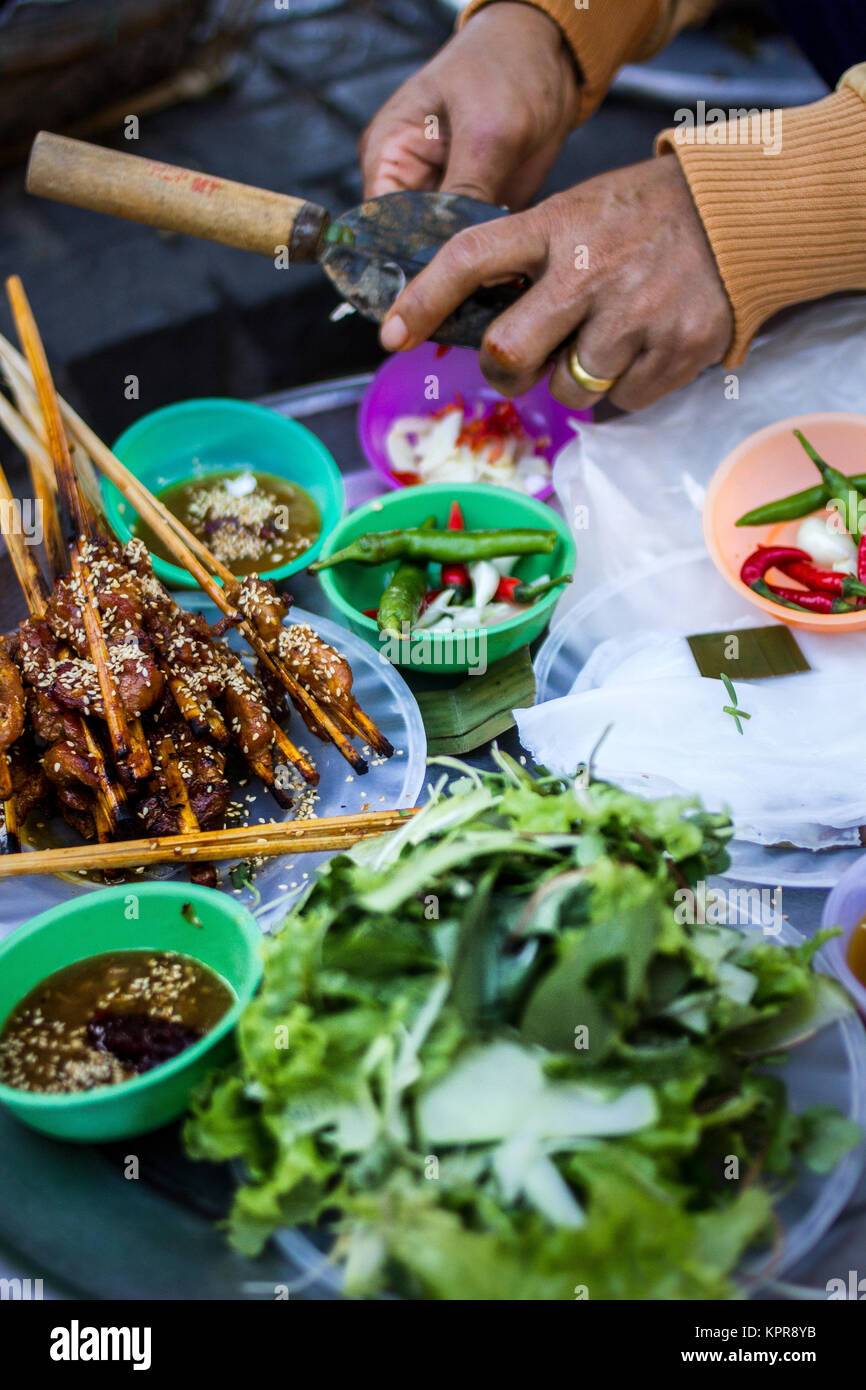 Freshly made street food delicious local spring rolls in Hoi An ...