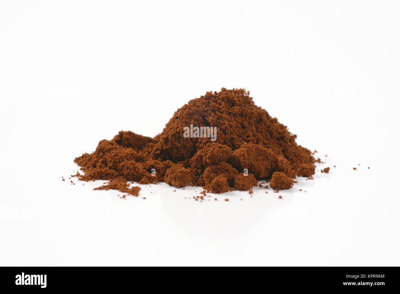 heap of ground coffee Stock Photo - Alamy