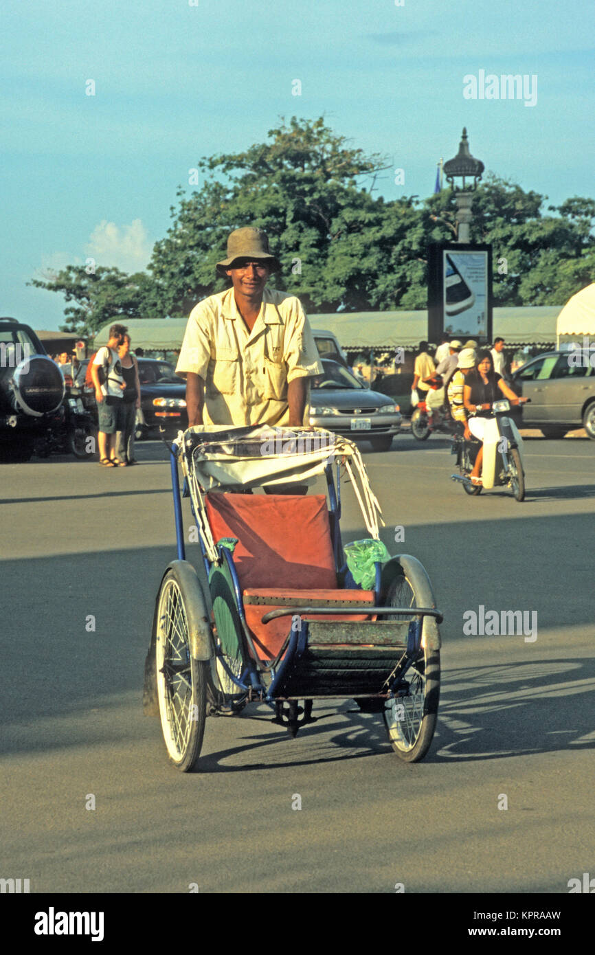 Cambodia, Rickshaw, Phnom Penh, Southeast Asia Stock Photo - Alamy