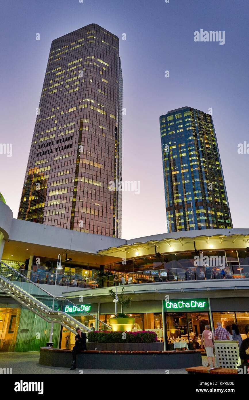 Brisbane skyscrapers in eagle street hi-res stock photography and ...