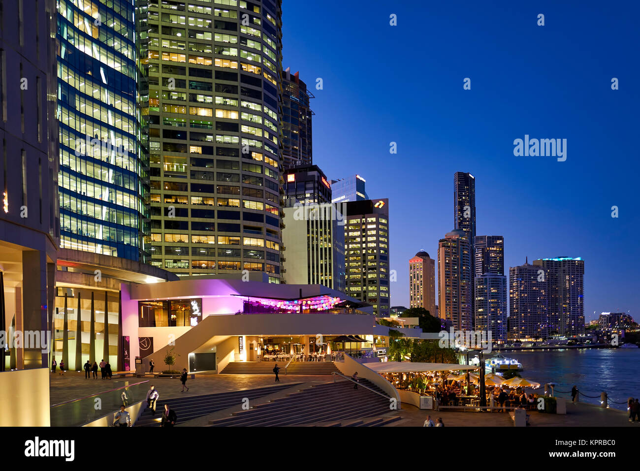 Brisbane riverfront at Eagle Street pier at dusk. Queensland, Australia ...