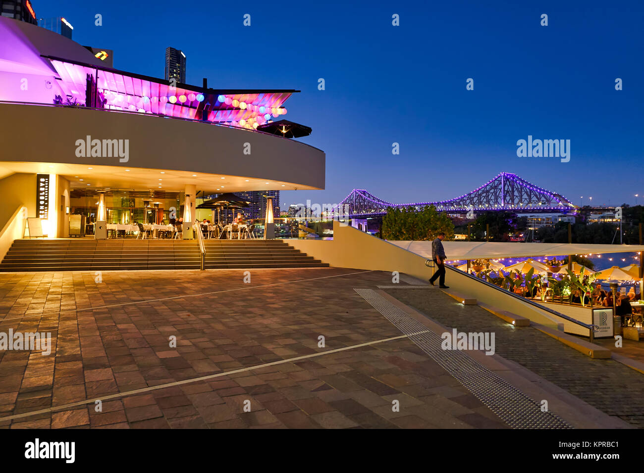 Brisbane riverfront at Eagle Street pier at dusk. Queensland, Australia ...