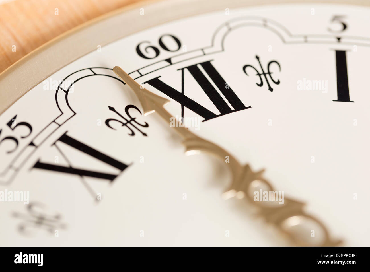 Metal clock hands hi-res stock photography and images - Alamy