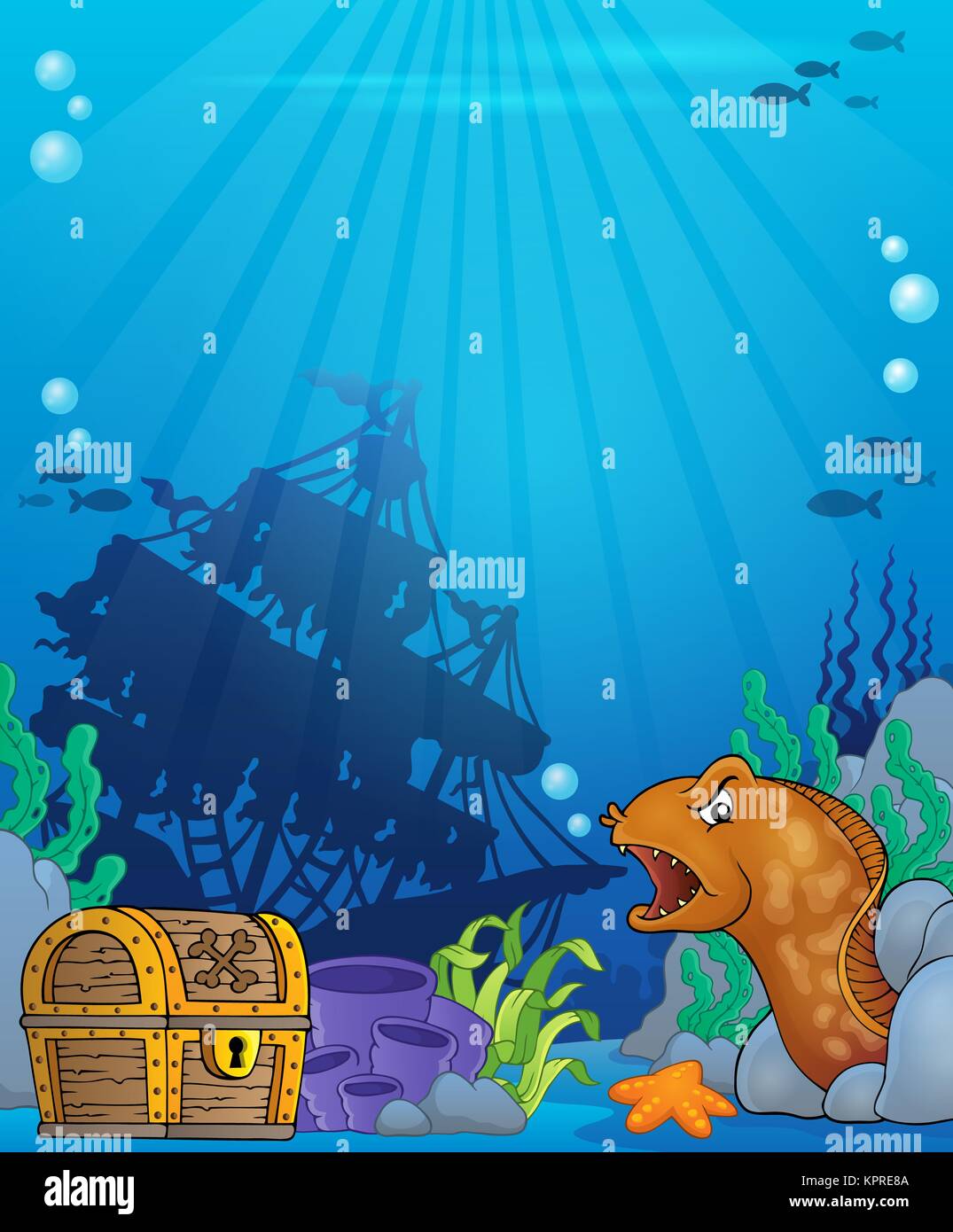 Treasure chest underwater hi-res stock photography and images - Alamy