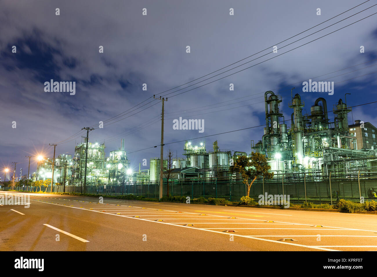 Industrial complex at night Stock Photo - Alamy