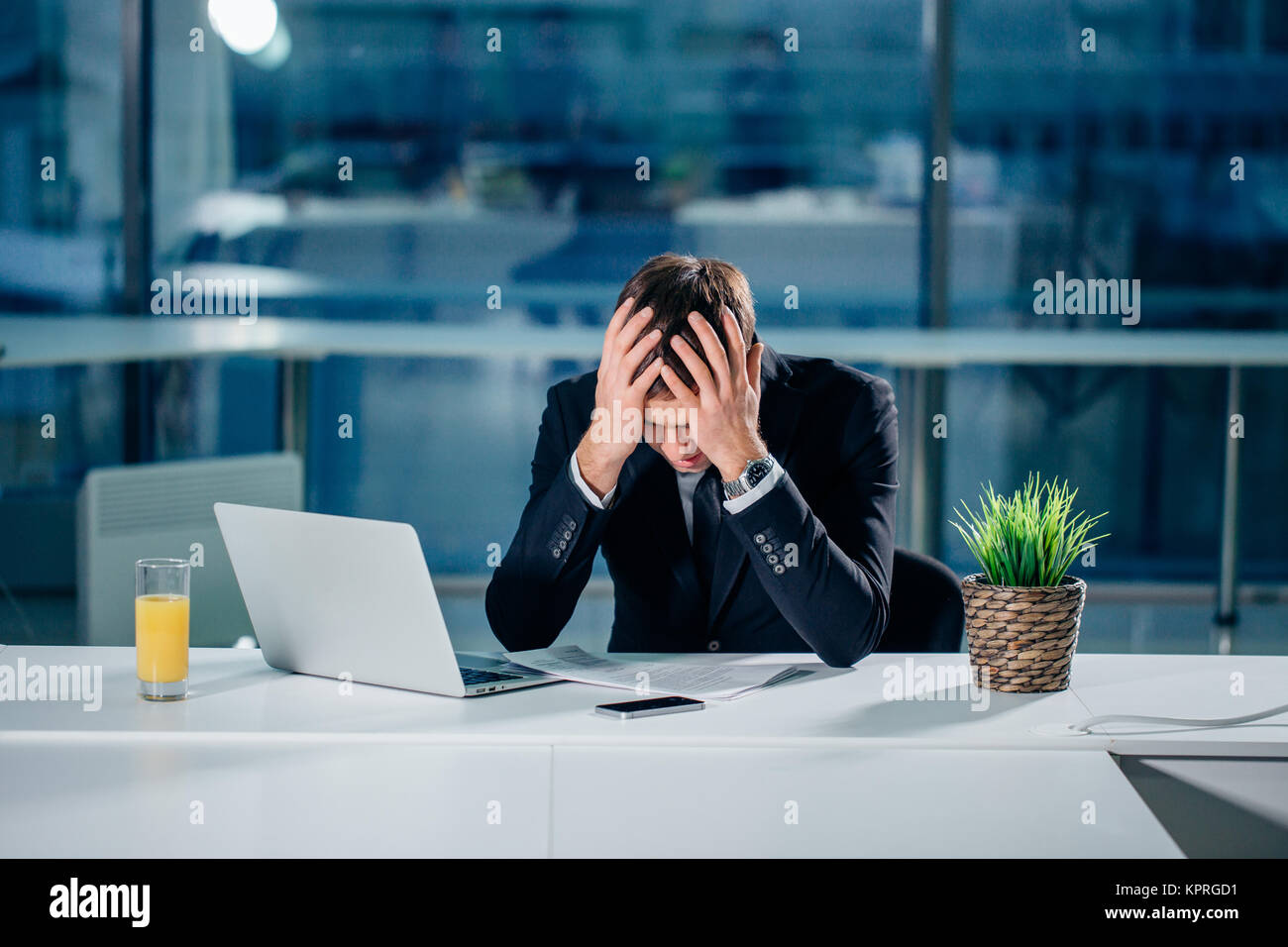 Administration chaos hi-res stock photography and images - Alamy