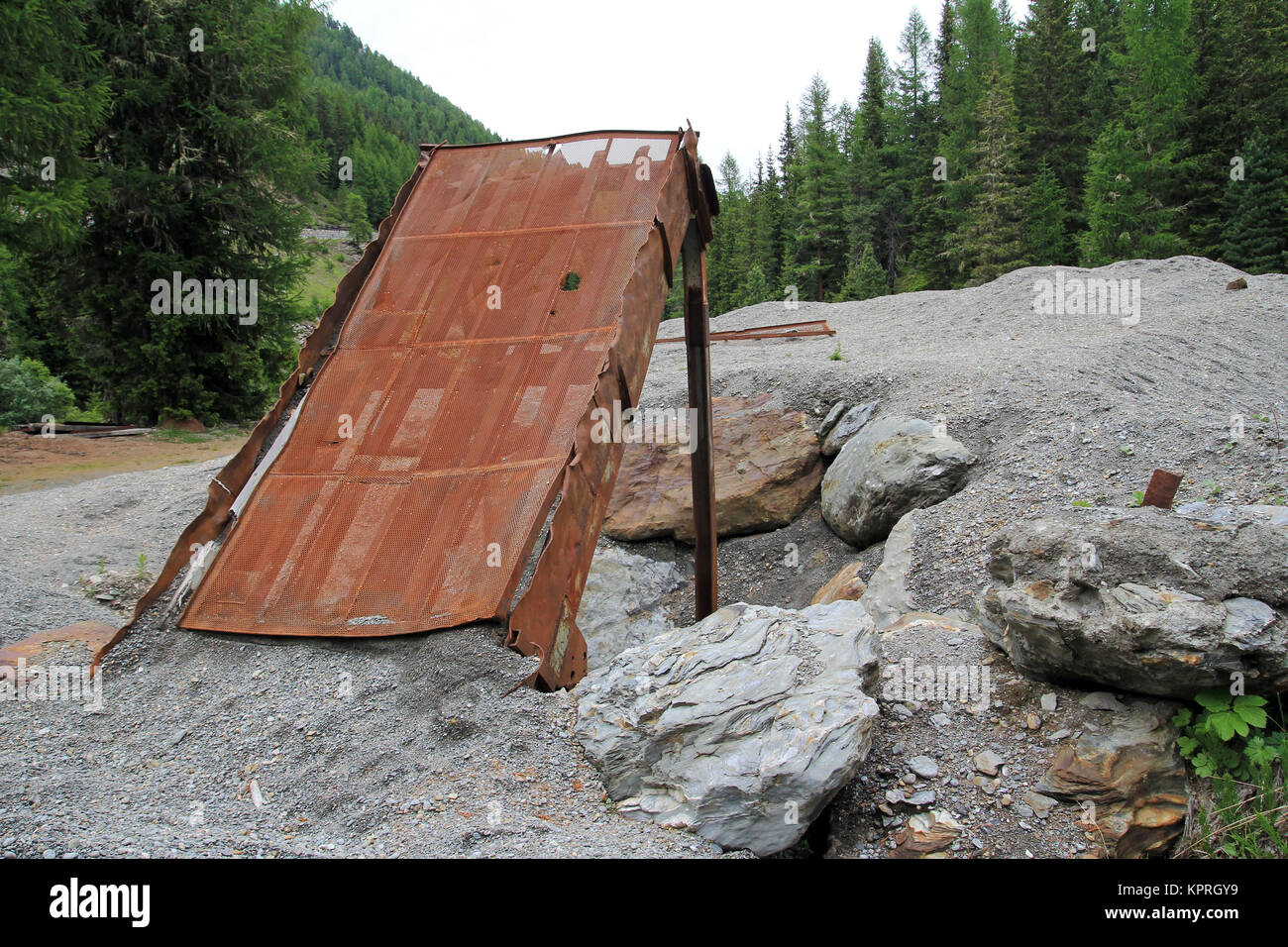 Sieve sand hi-res stock photography and images - Alamy