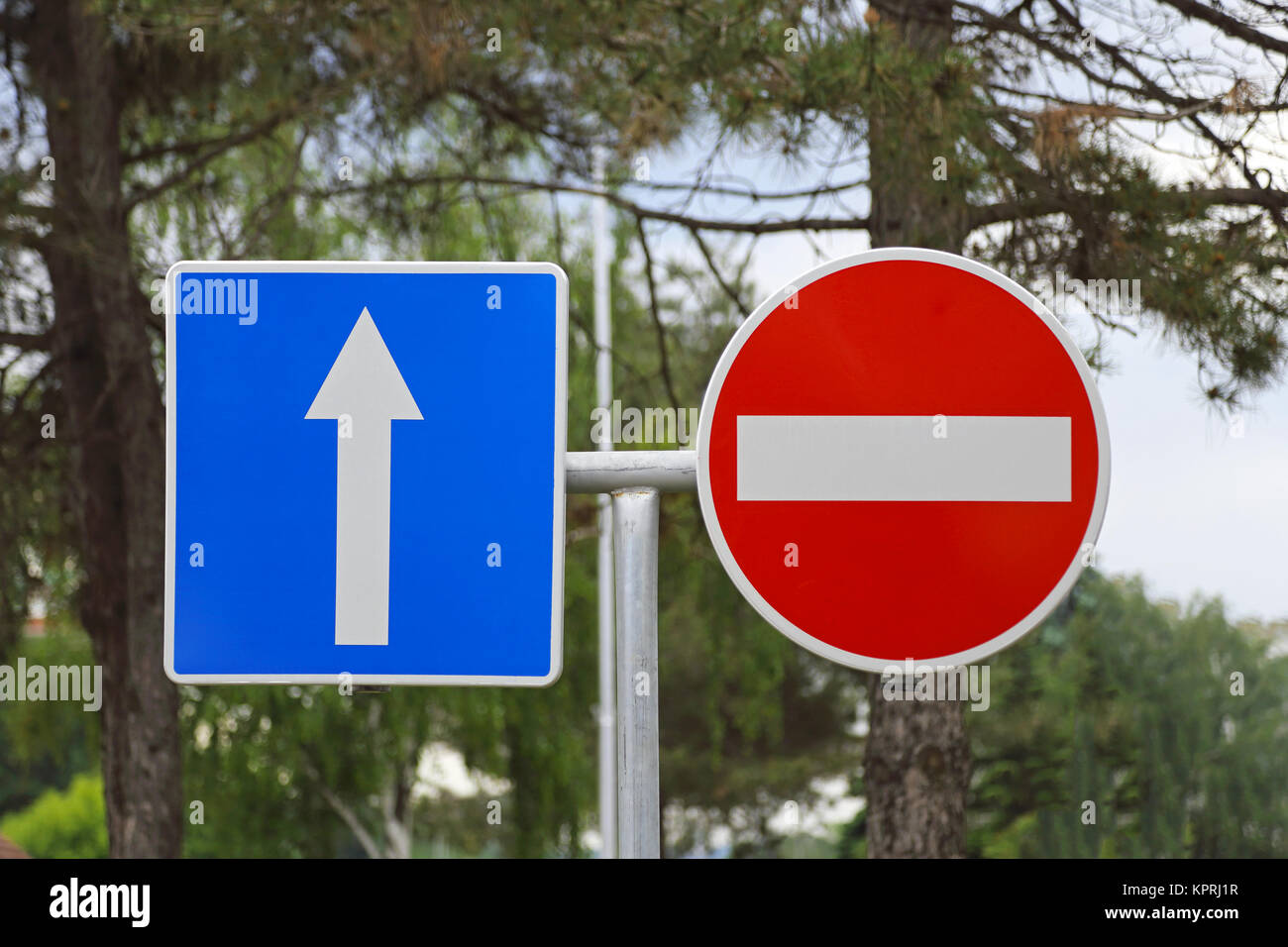 Pole With Two Signs High Resolution Stock Photography and Images - Alamy