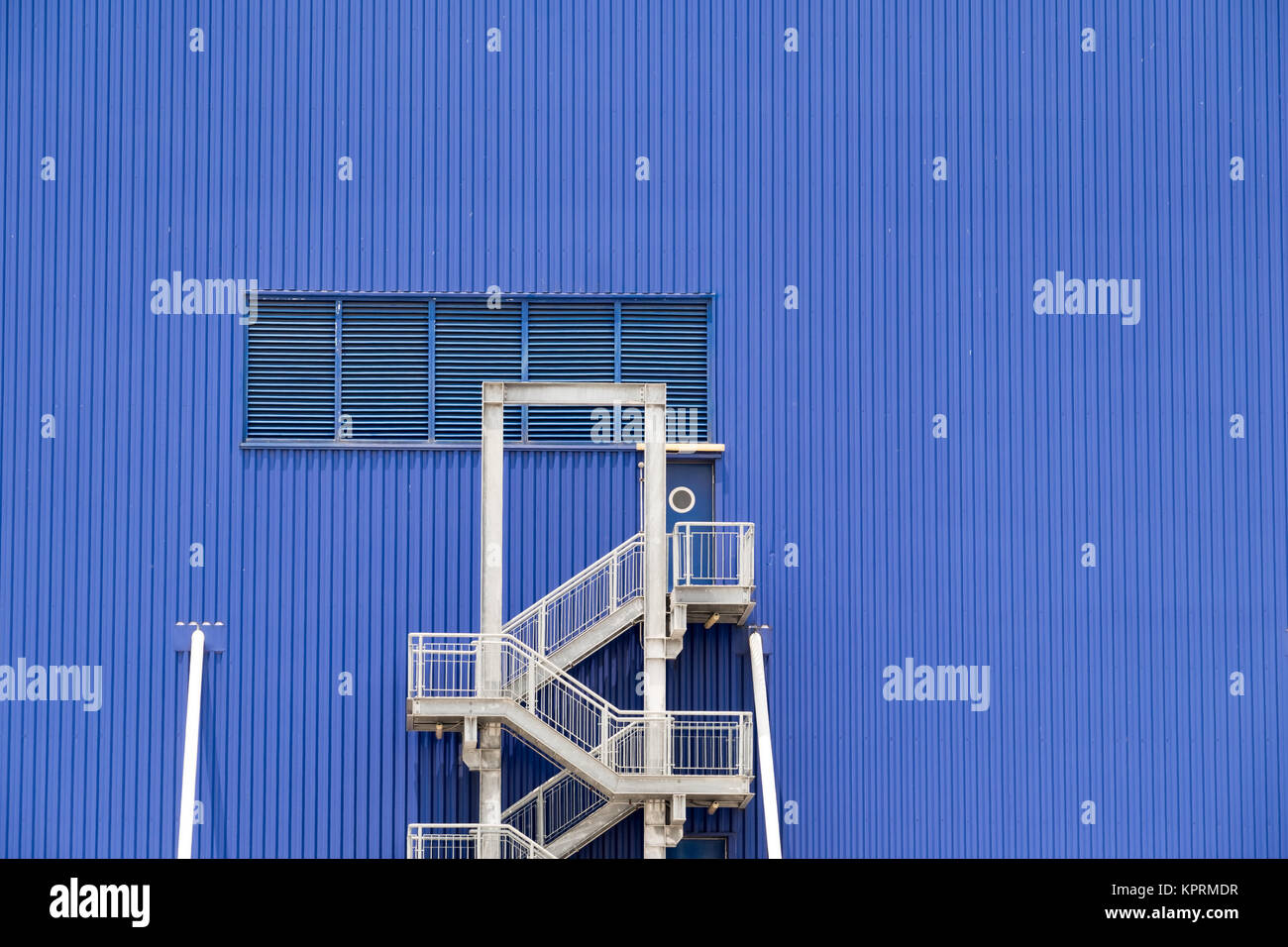 Sadder hi-res stock photography and images - Alamy