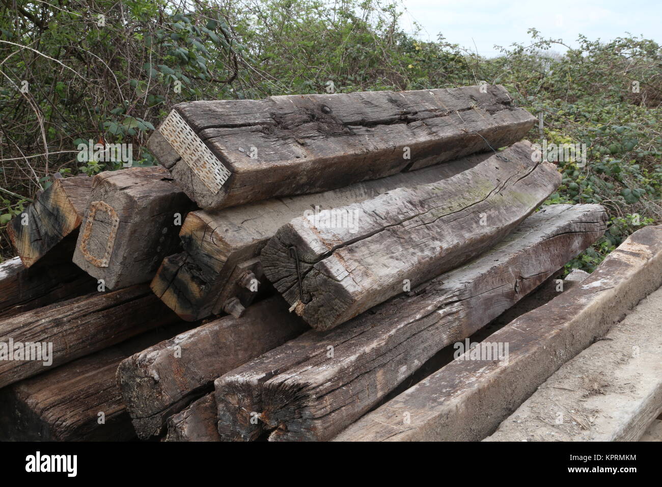 Rotten beam hi-res stock photography and images - Alamy