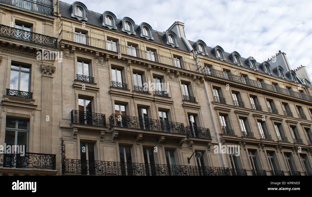 Paris france new build hi-res stock photography and images - Alamy