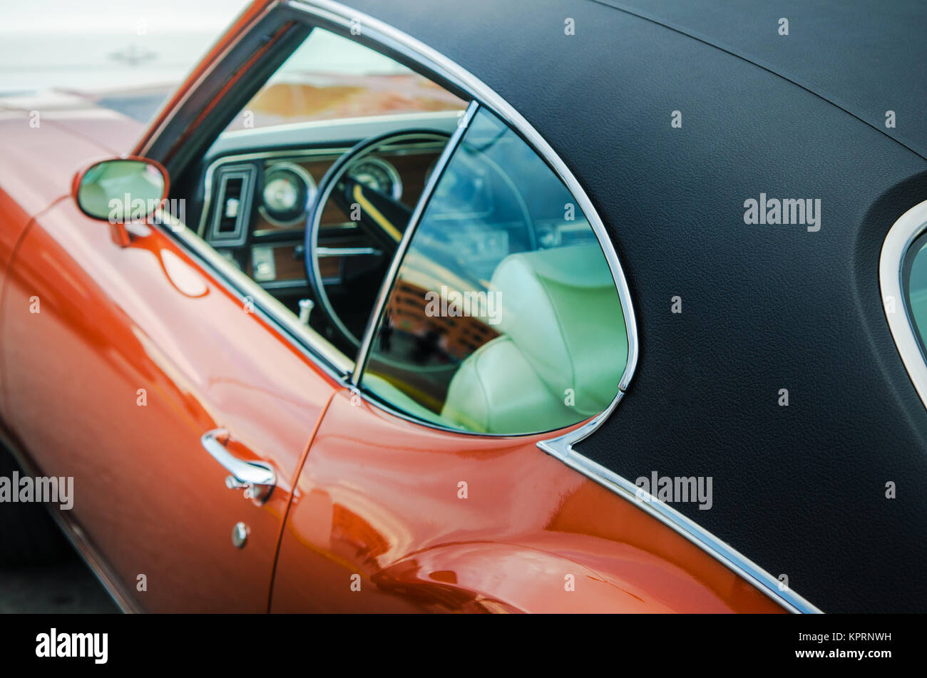 Fat car hi-res stock photography and images - Alamy