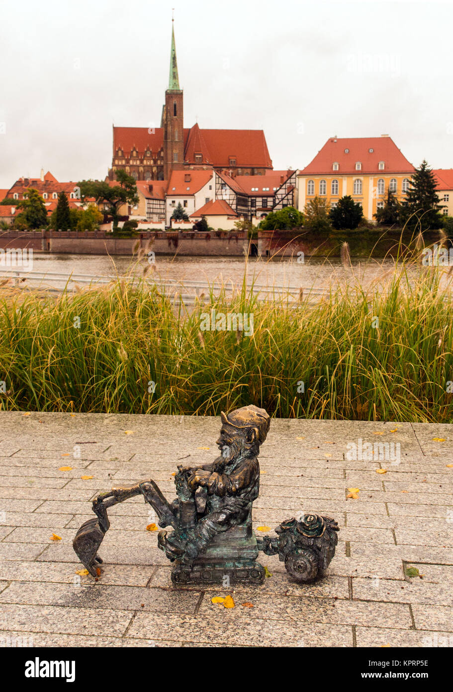 Wroclaw dwarfs hi-res stock photography and images - Alamy