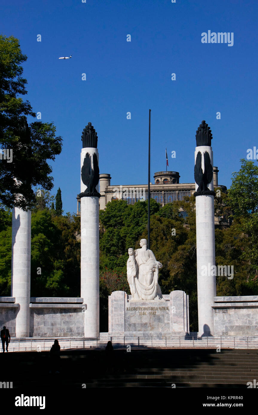 Ninos Heroes monument in Chapultepec Park, Mexico City, DF, Mexico ...