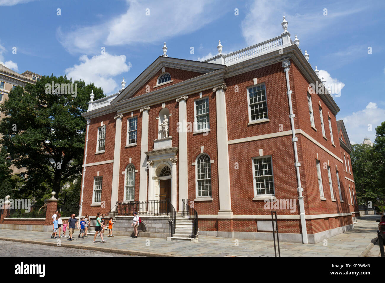 Philosophical society library hall hi-res stock photography and images ...