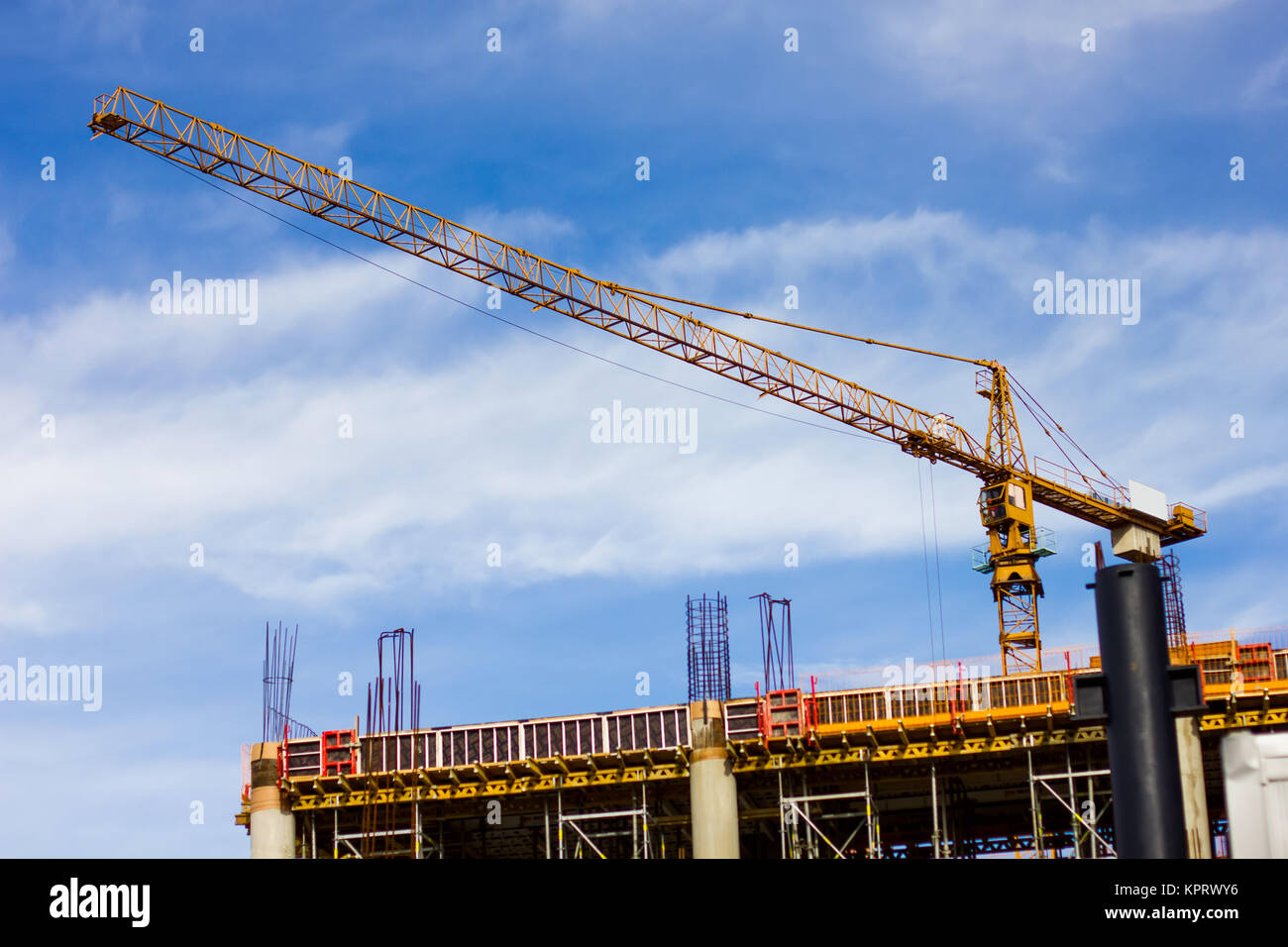 Robot crane hi-res stock photography and images - Alamy