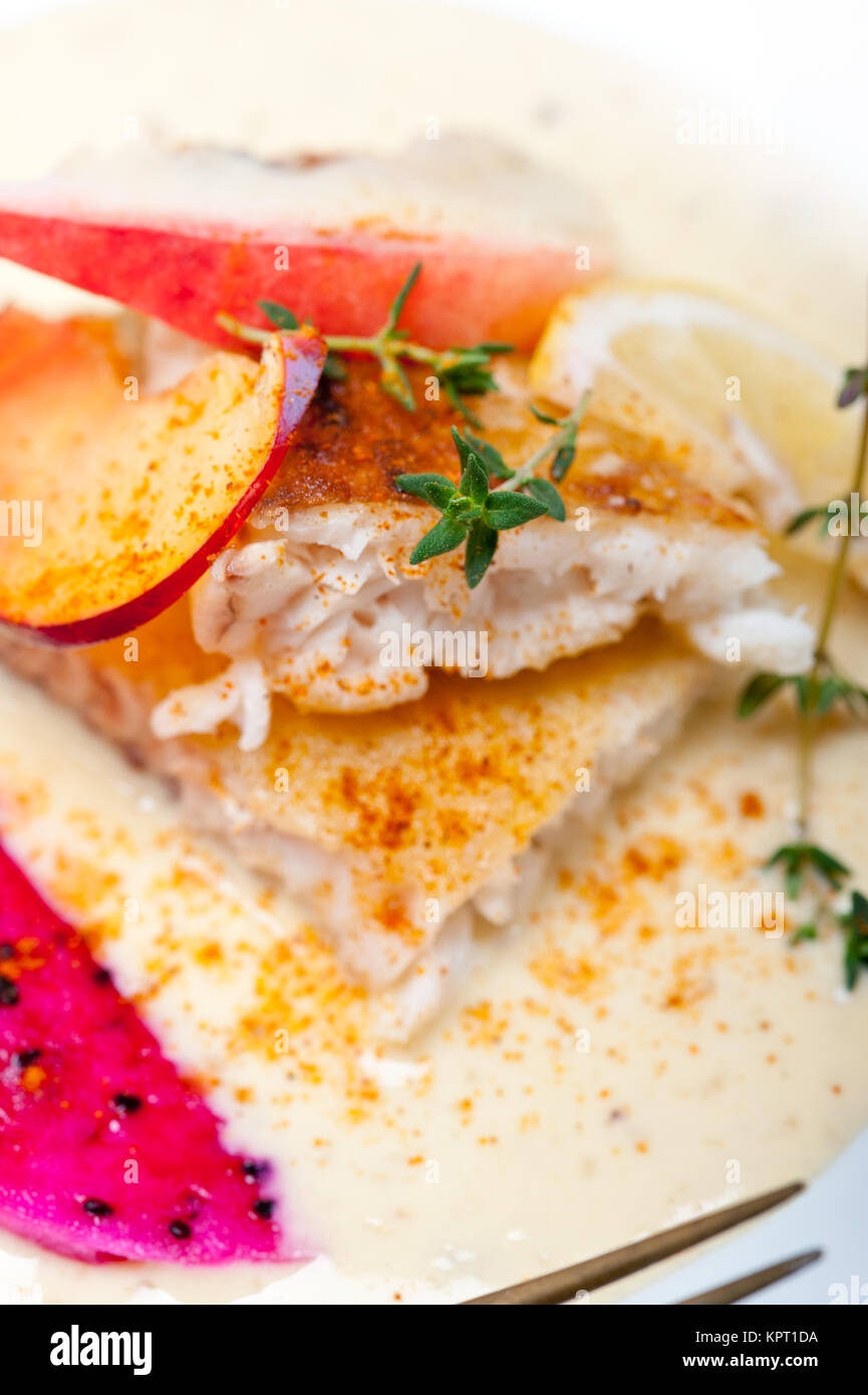 sea bream fillet butter pan fried Stock Photo - Alamy