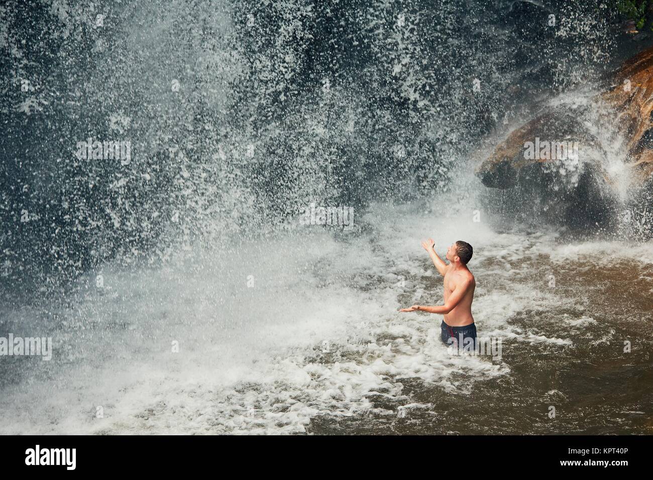 Man Bathing Stock Photos & Man Bathing Stock Images - Alamy