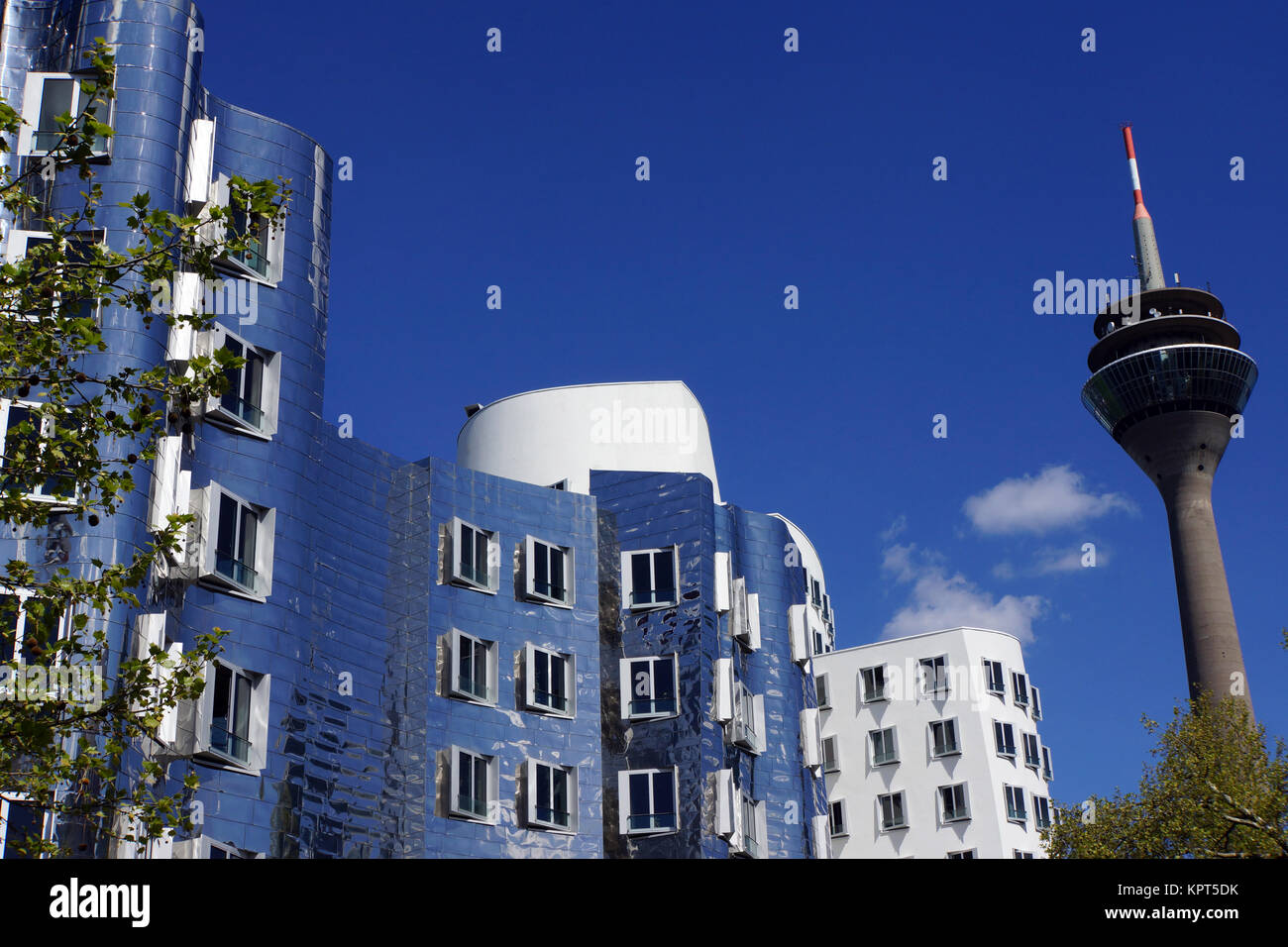 Gehry-Bauten im Medienhafen, Düsseldorf, Nordrhein-Westfalen ...