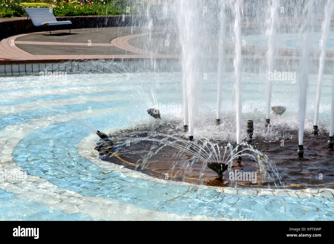 Water feature bath hi-res stock photography and images - Alamy
