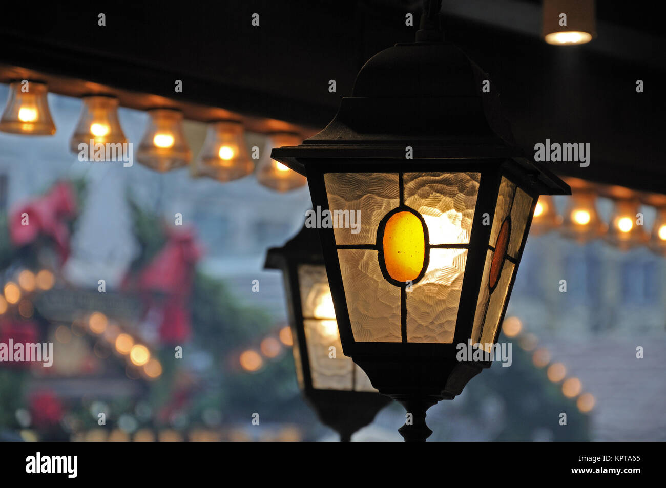 lanterns at a german christmas market Stock Photo - Alamy