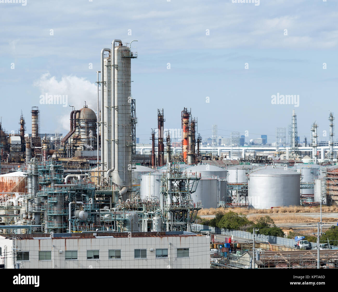 Refinery petrochemical plant Stock Photo - Alamy