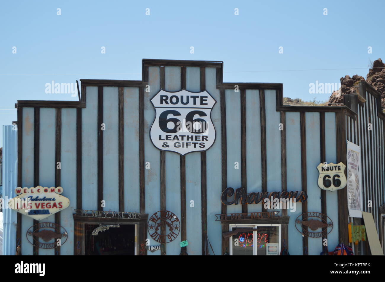 Gift Shop In Oatman, June 22, 2017. Route 66, Oatman. Arizona USA, EEUU ...