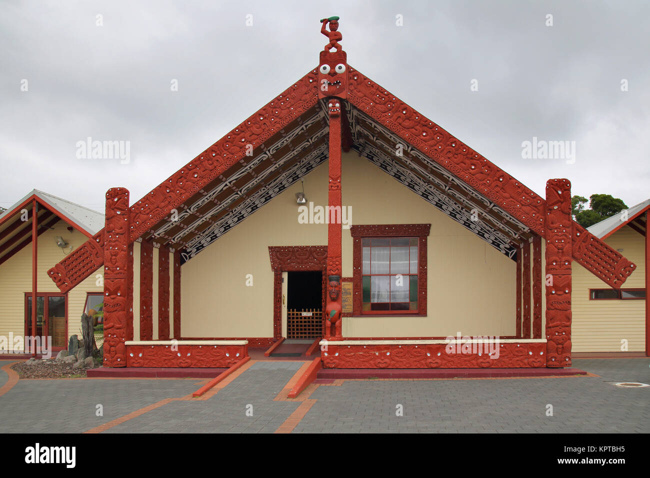 maori meeting room at whakarewarewa thermal village at rotorua on new ...