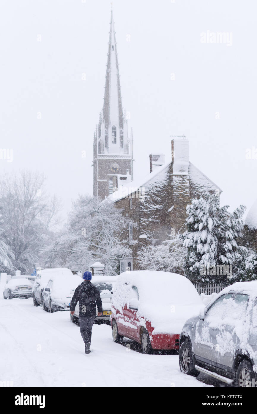 Village snowed in hi-res stock photography and images - Alamy