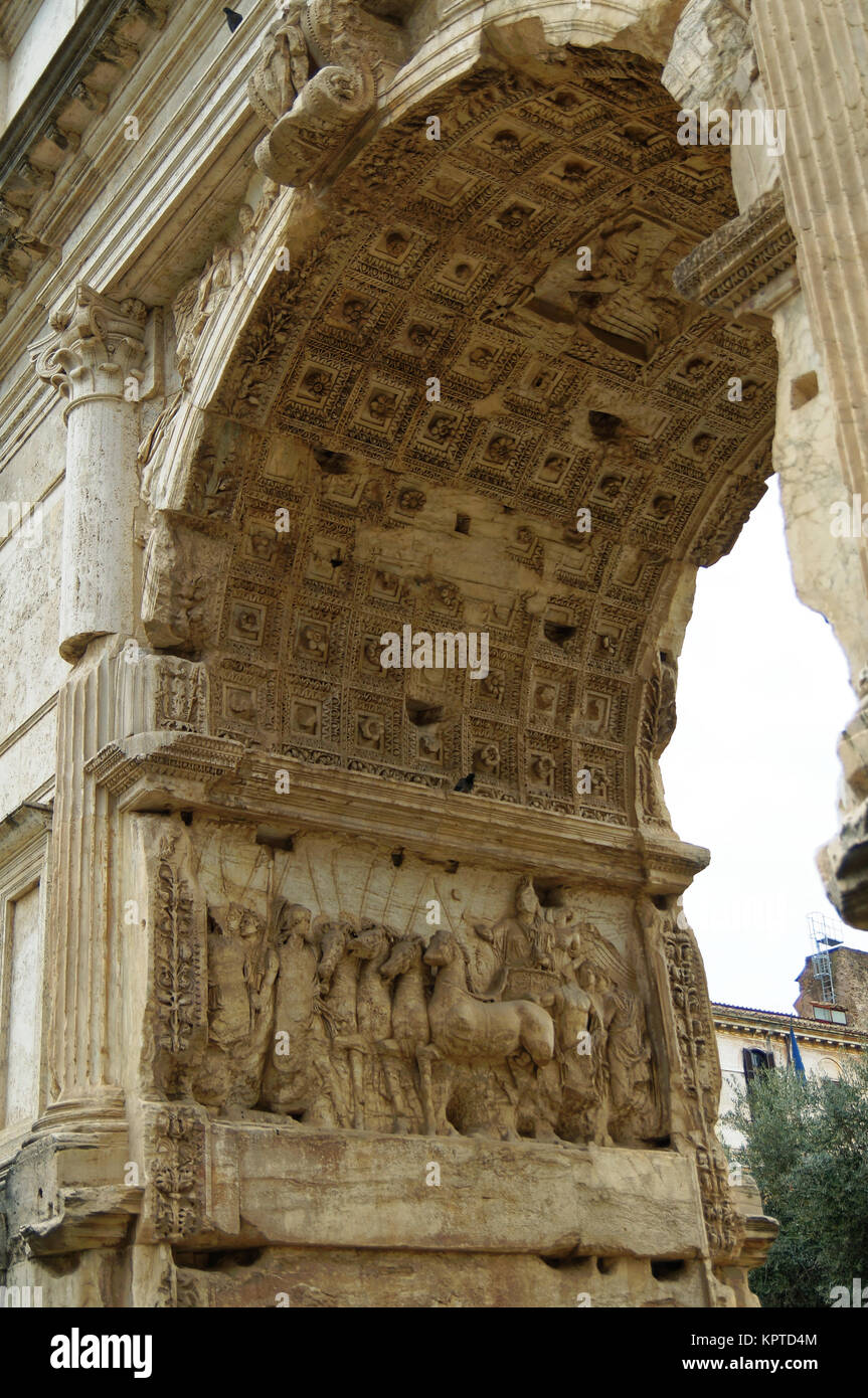 Monument sculture hi-res stock photography and images - Alamy
