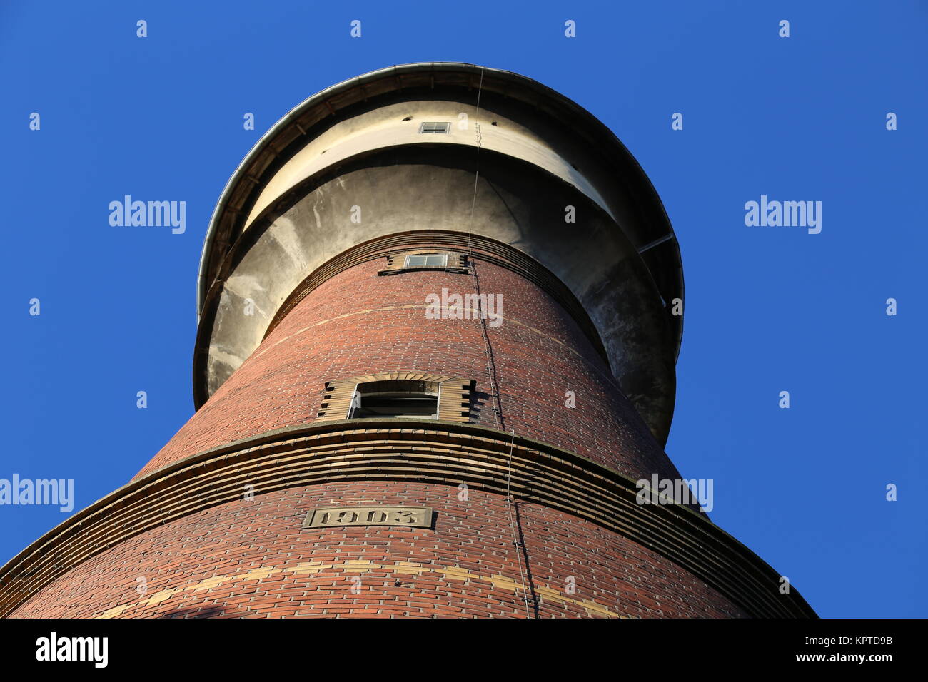 Extinguishing tower hi-res stock photography and images - Alamy