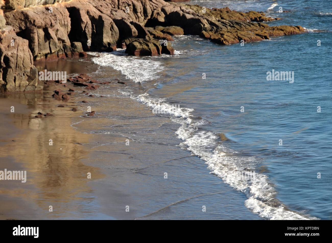 Playa taurito beach gran canaria hi-res stock photography and images ...