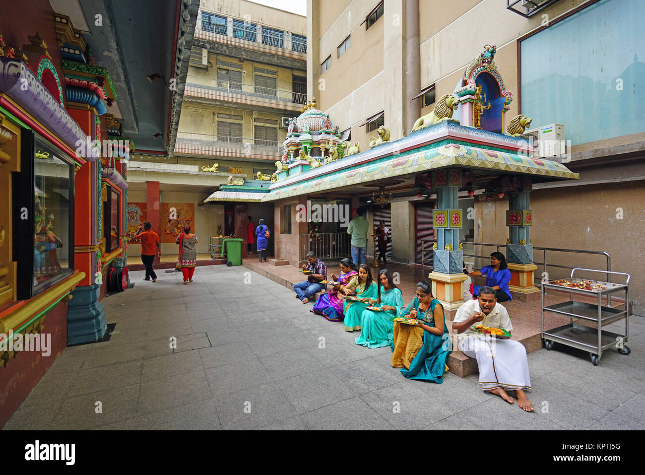 View of the Sri Mahamariamman Temple, the oldest Hindu temple in Kuala ...