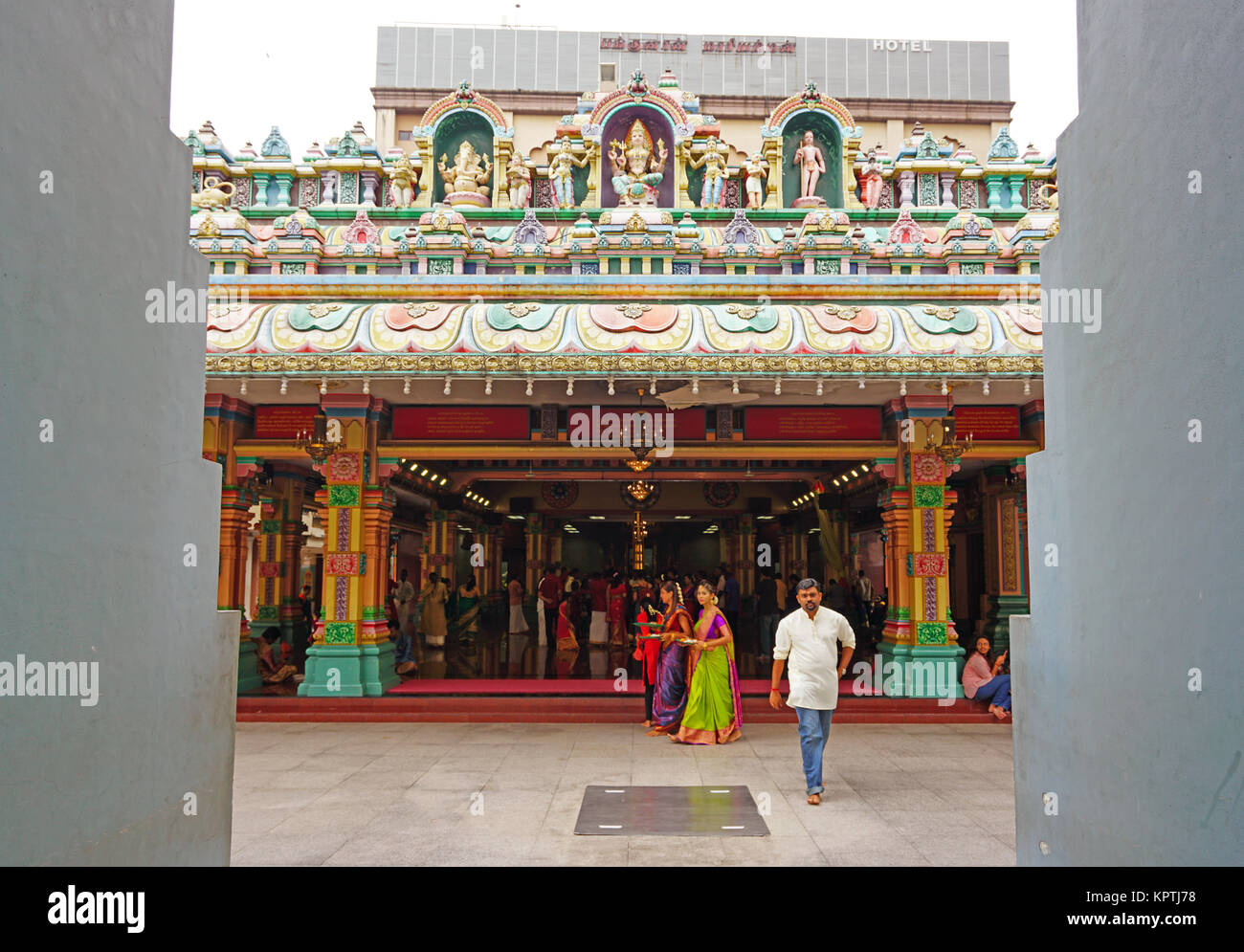 View of the Sri Mahamariamman Temple, the oldest Hindu temple in Kuala ...