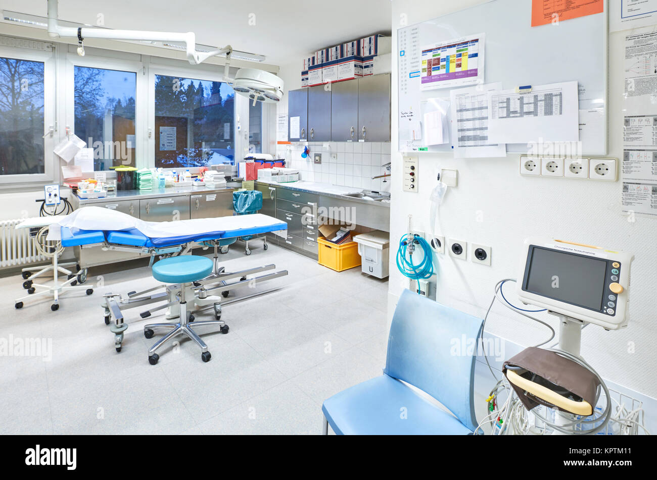 hospital room station ecg Stock Photo - Alamy