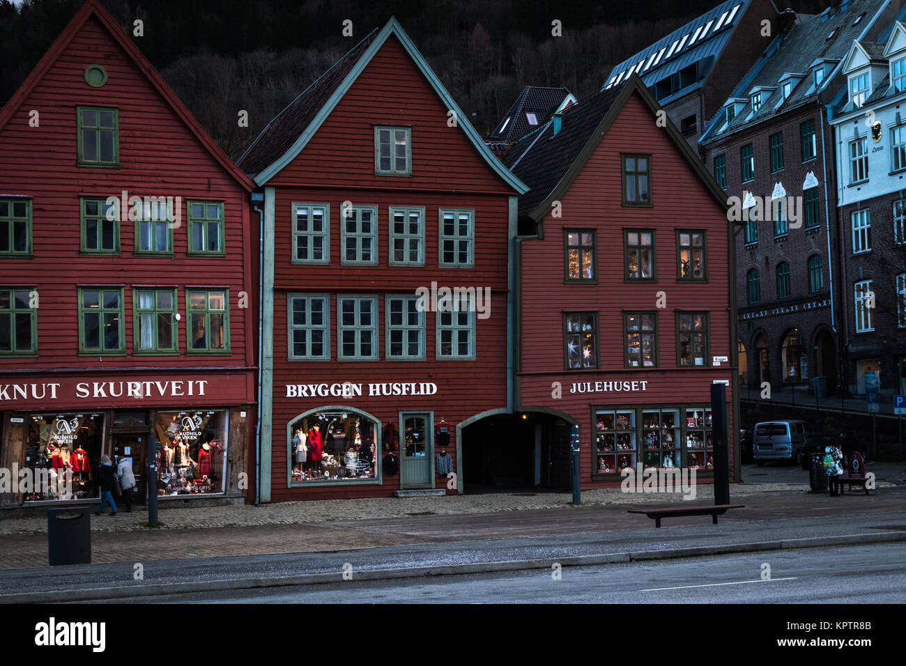 Timber buildings norway hi-res stock photography and images - Alamy